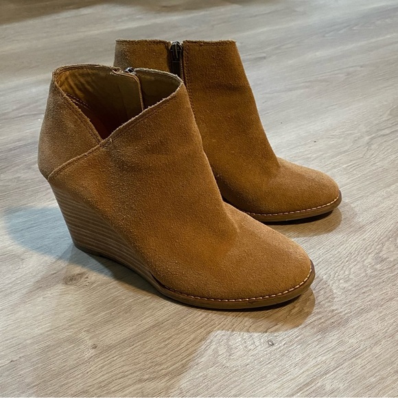 Lucky Brand | Shoes | Lucky Brand Yakeena Tan Suede Booties | Poshmark